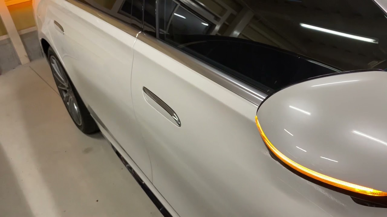 w223 S-class flush mounted door handles - YouTube