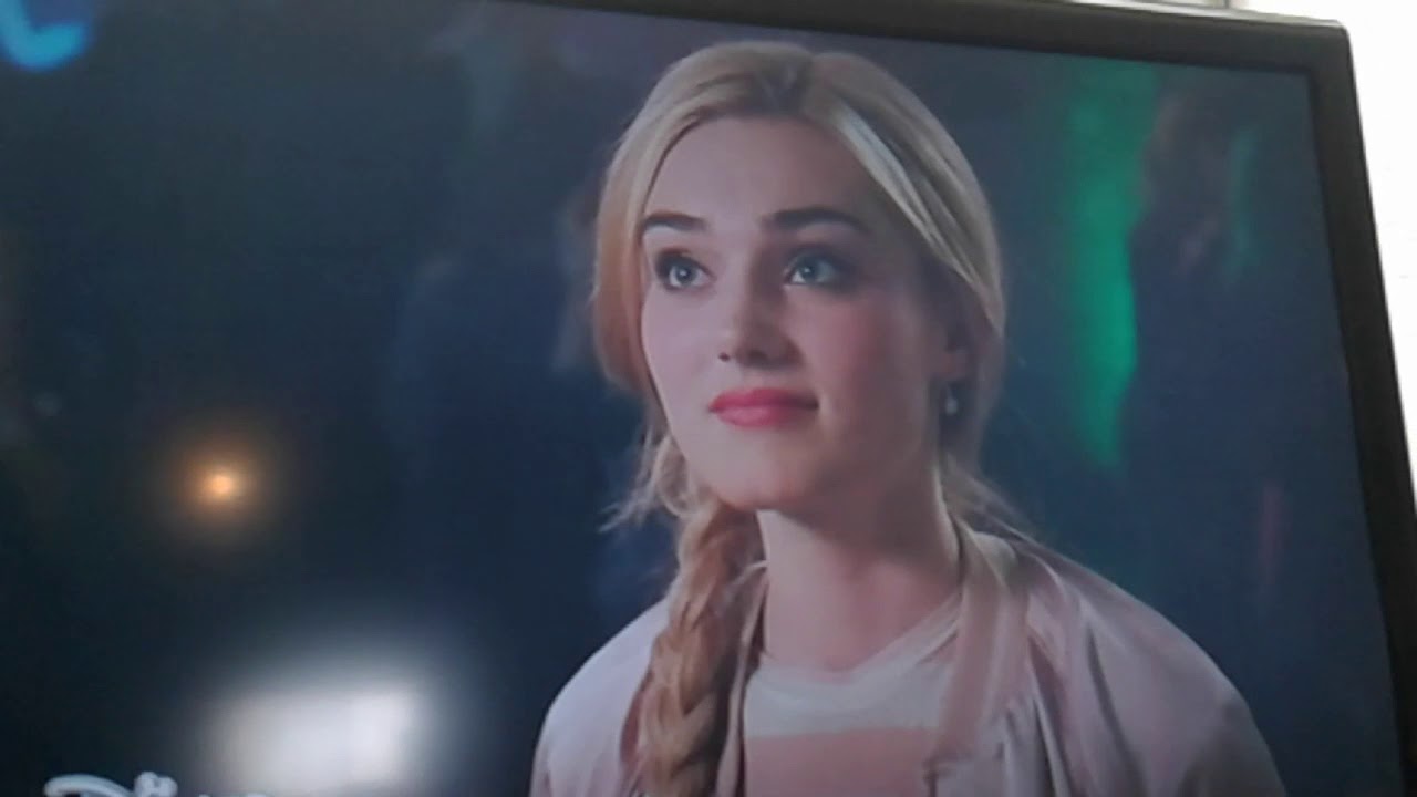 Disney zombies Bamm - YouTube