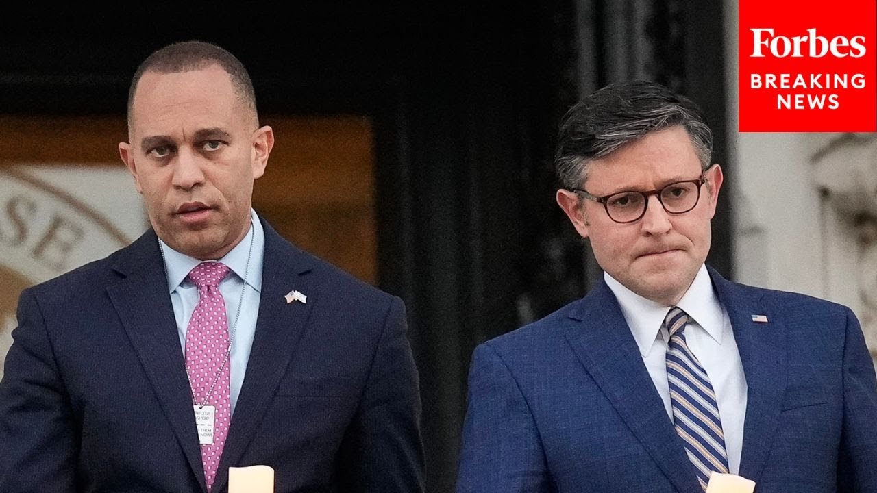 Hakeem Jeffries Reveals What His Relationship With New Speaker Mike ...