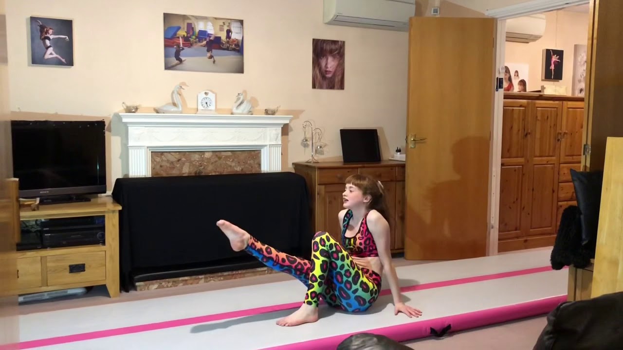 TRYOUT THURSDAY CHALLENGE HANDSTAND HEELY TURN - GYMNAST / CHEERLEADER ...