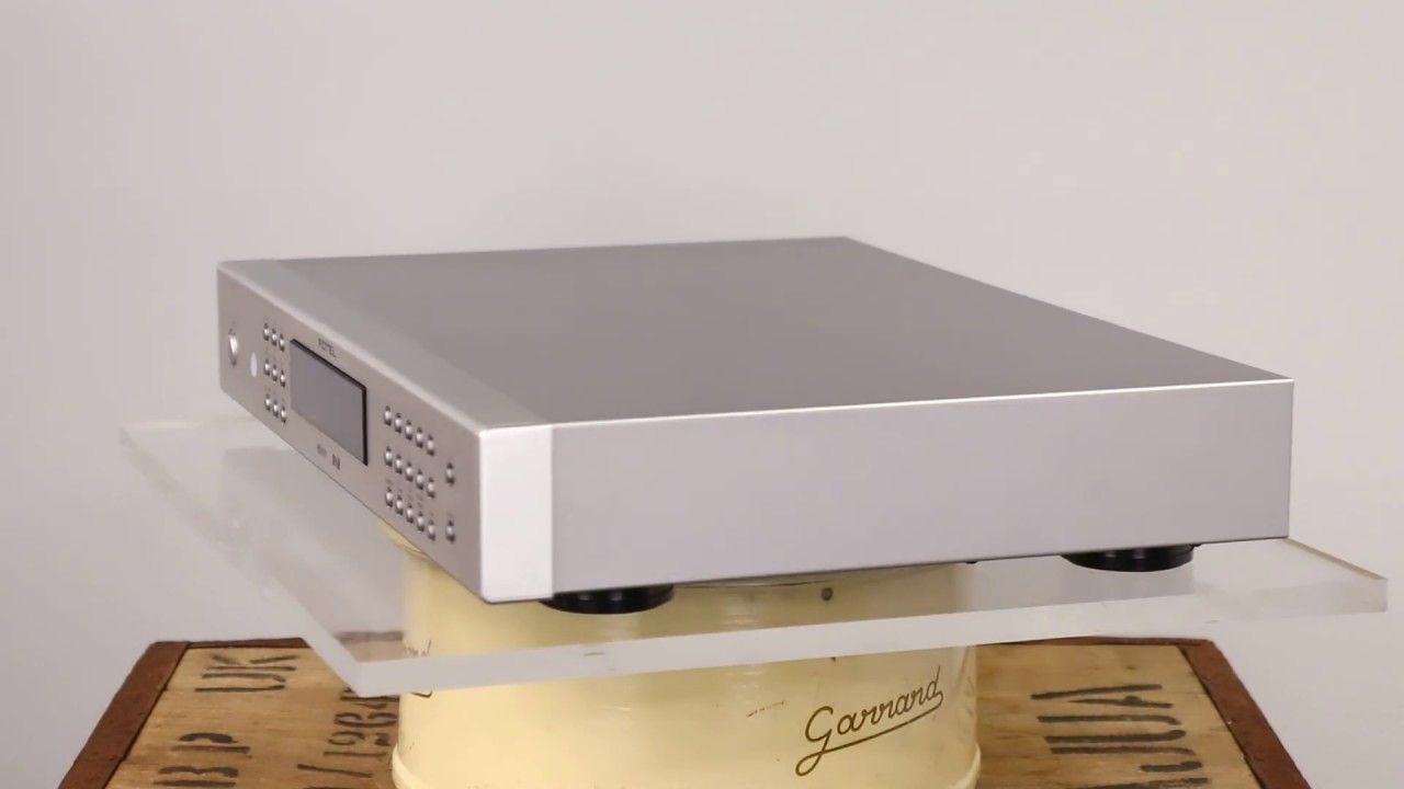 Rotel RT06 - YouTube