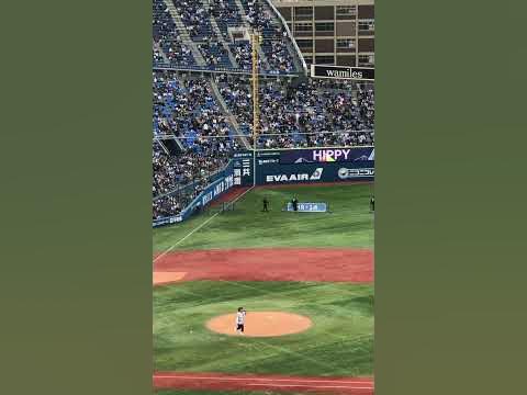 横浜DeNA ファンフェスティバル2023 牧秀悟オリジナル応援歌 HIPPY we can make it - YouTube