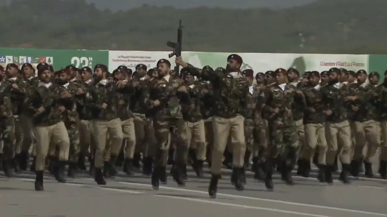 Shaan-E-Pakistan | Pakistani SSG Commandos Parade on Pakistan Day ...