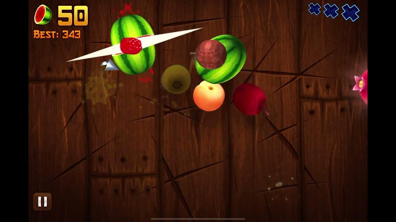 Playing fruit ninja 4 minutes - YouTube