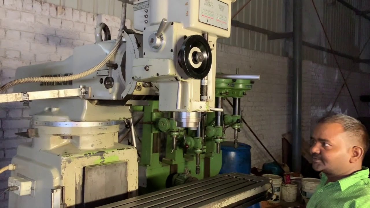 Vertical Turret Milling - Simplon - YouTube