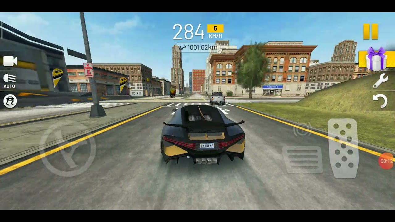 unlocked the buggati Divo - YouTube