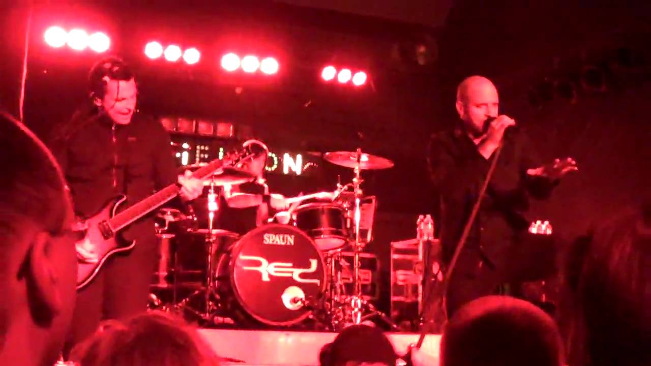 Red - "Confession" Live - YouTube