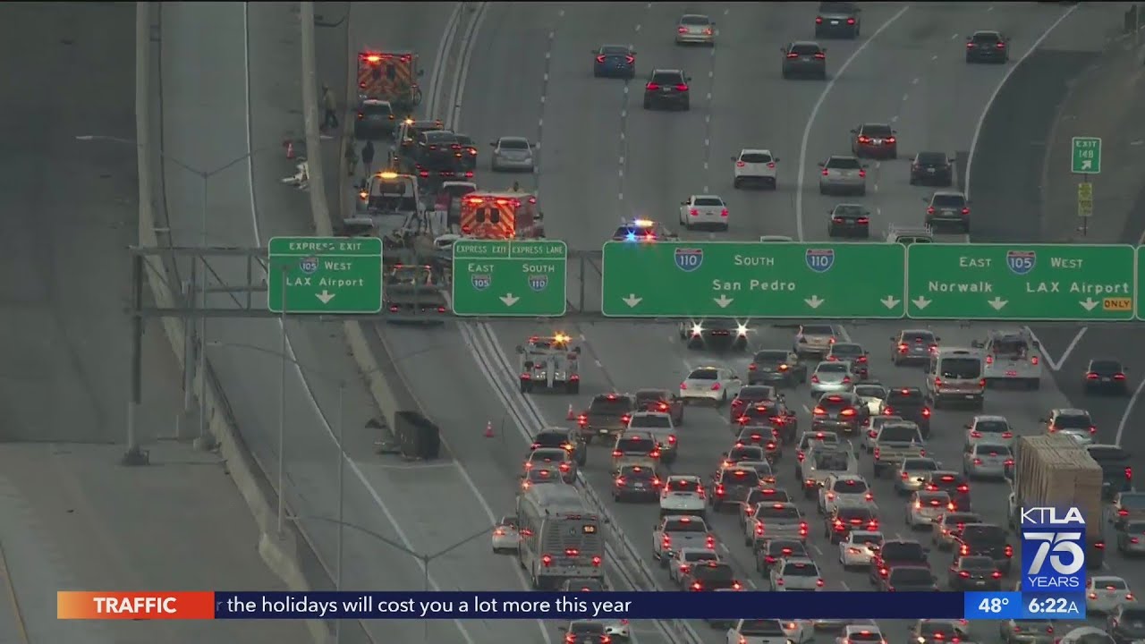 Motorcyclist struck in multi-vehicle pileup on 110 Freeway in South Los ...