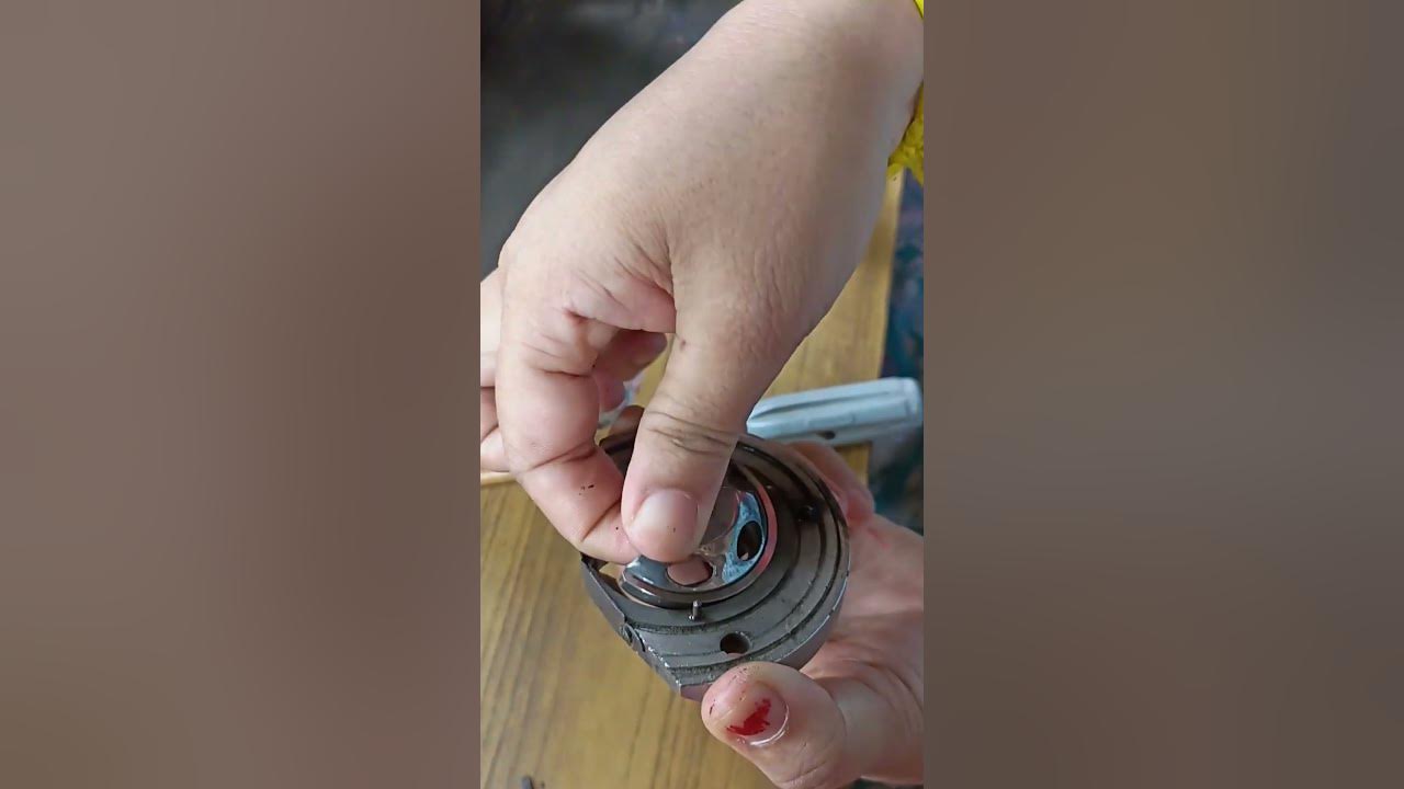 How To Remove Thread From The Shuttle Remove Thread shorts youtubeshorts malati YouTube how-to-remove-thread-from-the-shuttle-remove-thread-shorts-youtubeshorts-malati-youtube