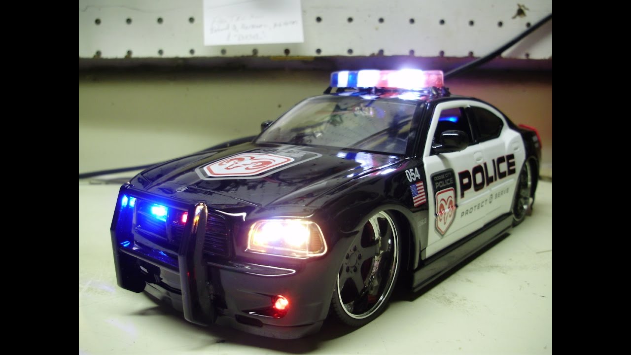 Jason's custom 1:18 Dodge Charger police diecast model w/ working ...