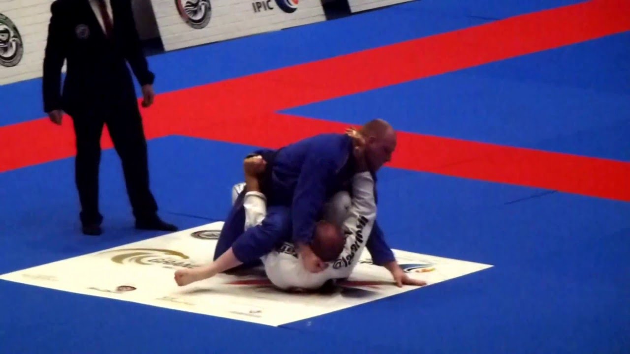 Lucio Rodrigues vs Luke Costello - Abu Dhabi Grand Slam London 2016 ...