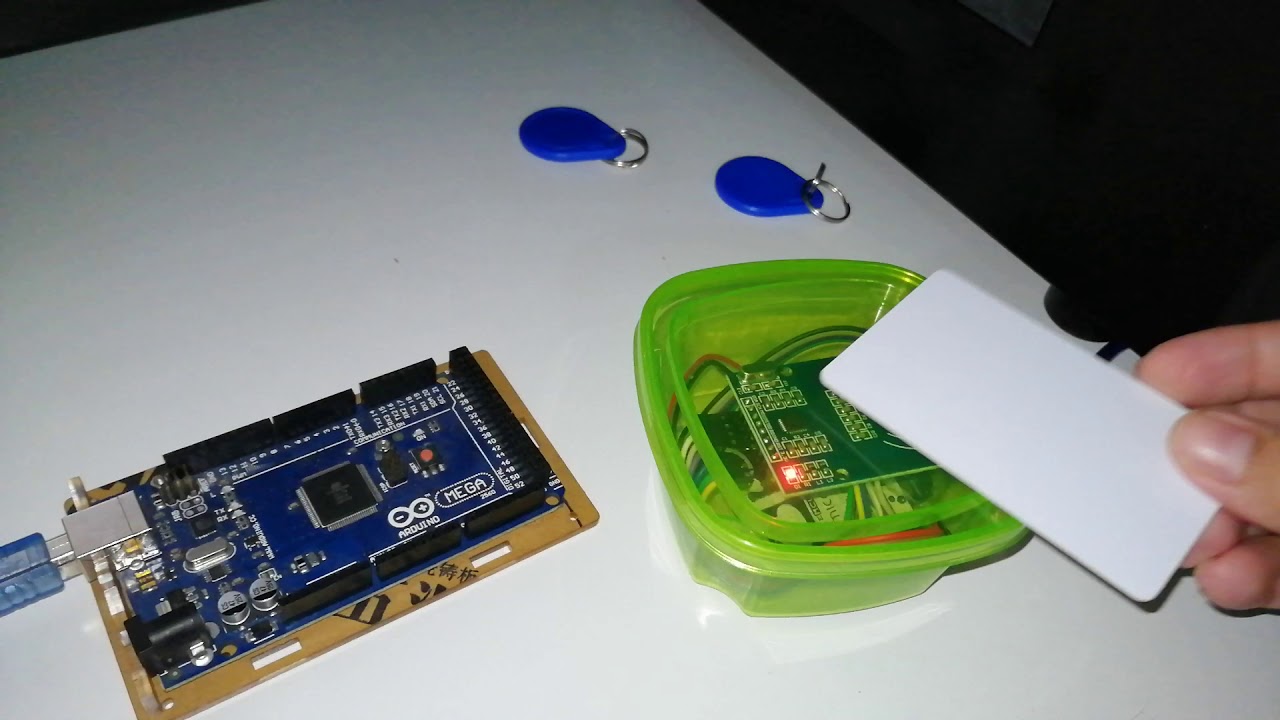 Lector RFID con NODEMCU - YouTube