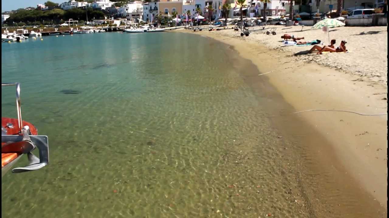 Ischia: spiaggia di Forio 4 - YouTube