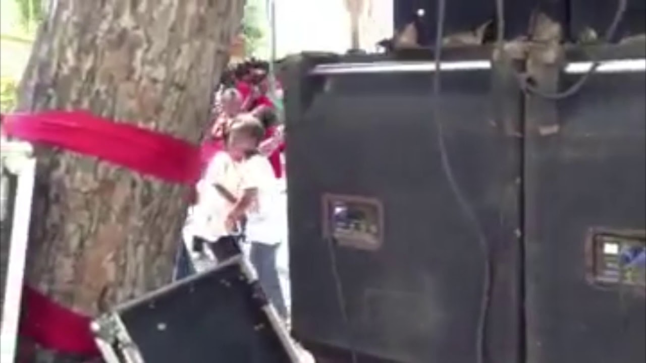 Dj X-Tacy live@Institution Mere Delia Reyaksyon timoun yo kap chante ...