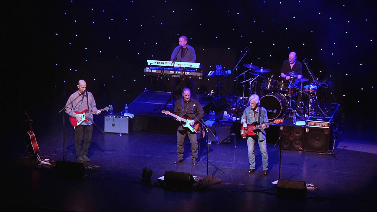 Dancing In The Moonlight - live March 2018 - YouTube