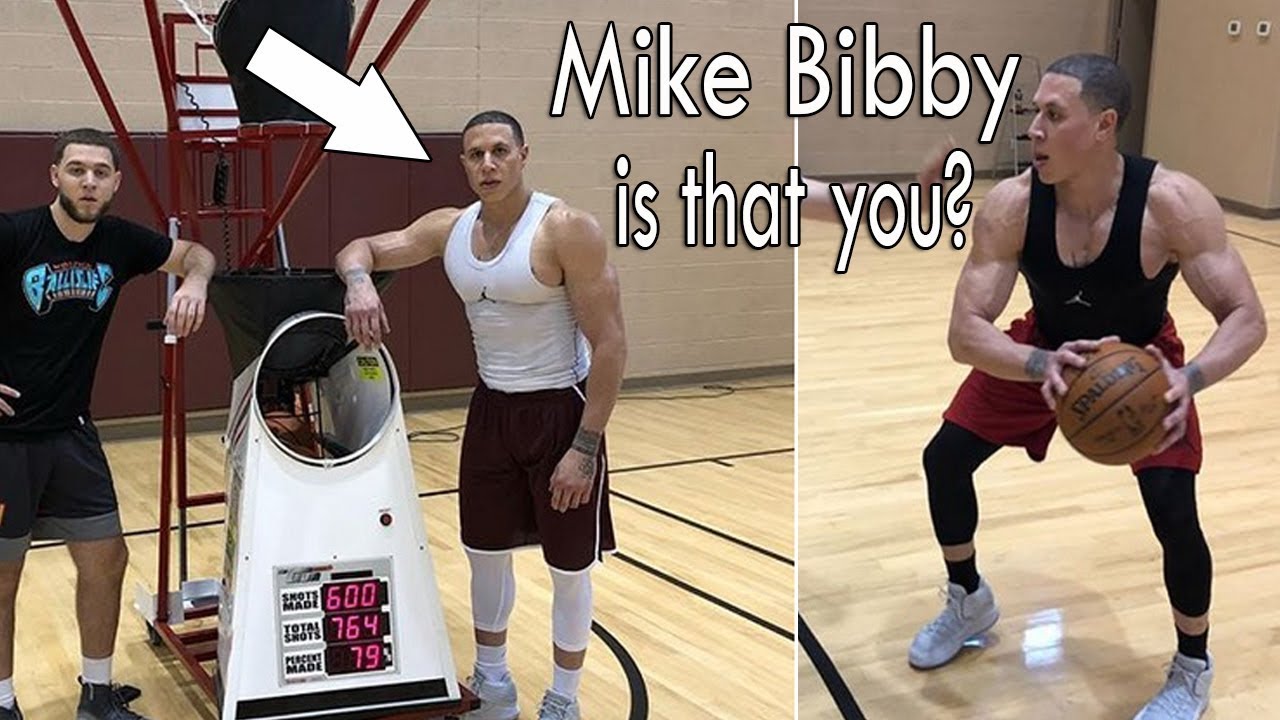 Mike Bibby LOOKS REALLY BIG - YouTube