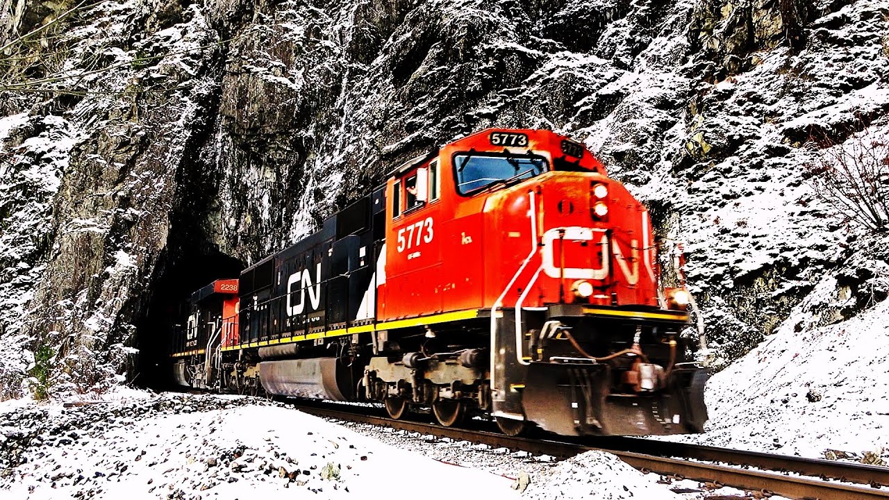 Huge Canadian Freight Trains Thru Multiple Tunnels At Yale In The Snow ...