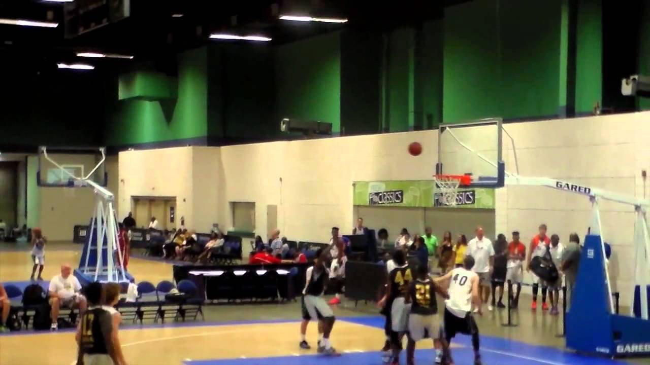 YSYB at the PHENOM HOOPS CHAMPION - YouTube
