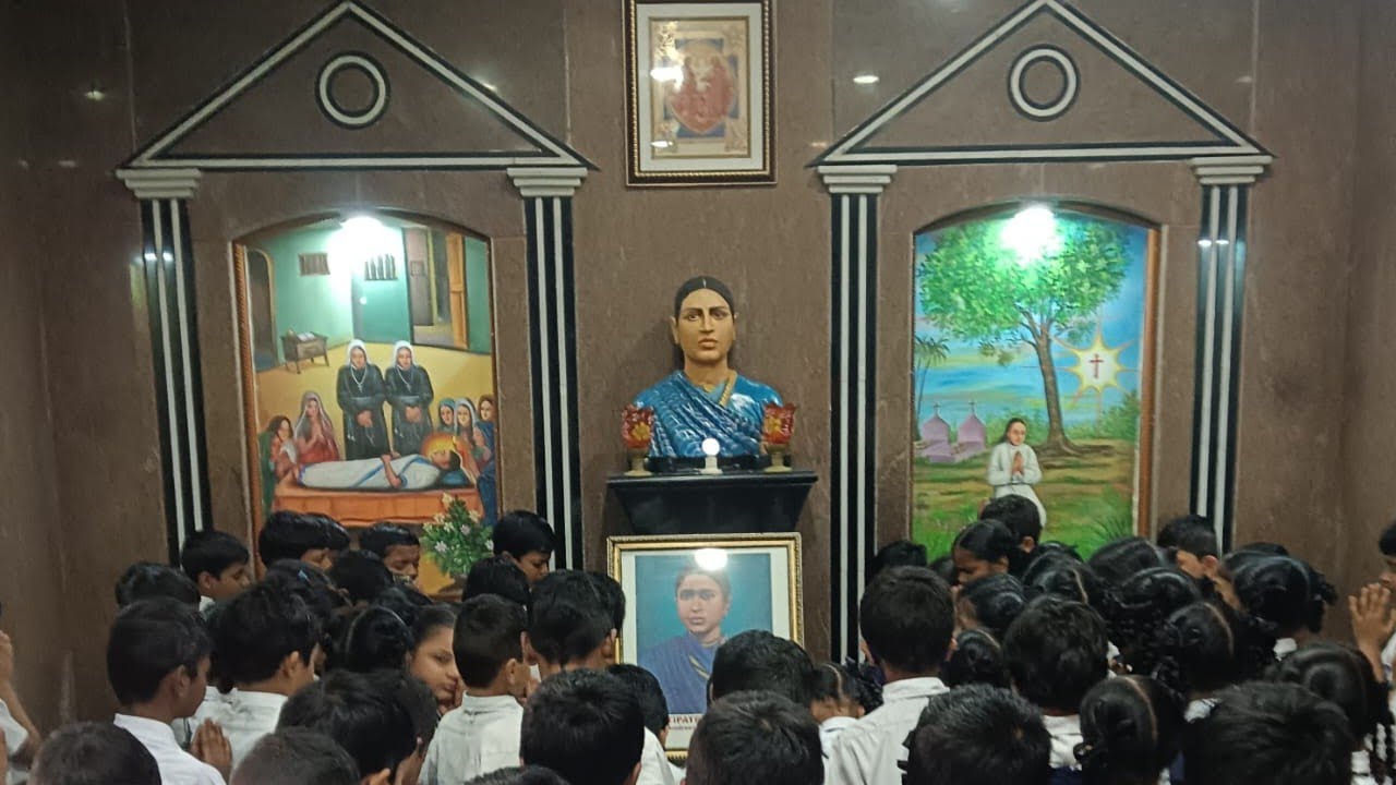 Tribute to our founders Mother thatipatri gnanamma - YouTube