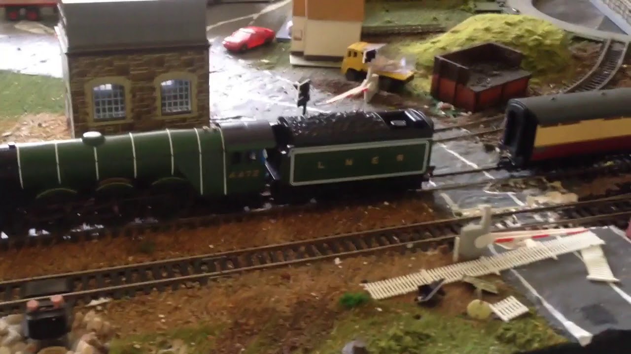 Found the trains! #2 - YouTube
