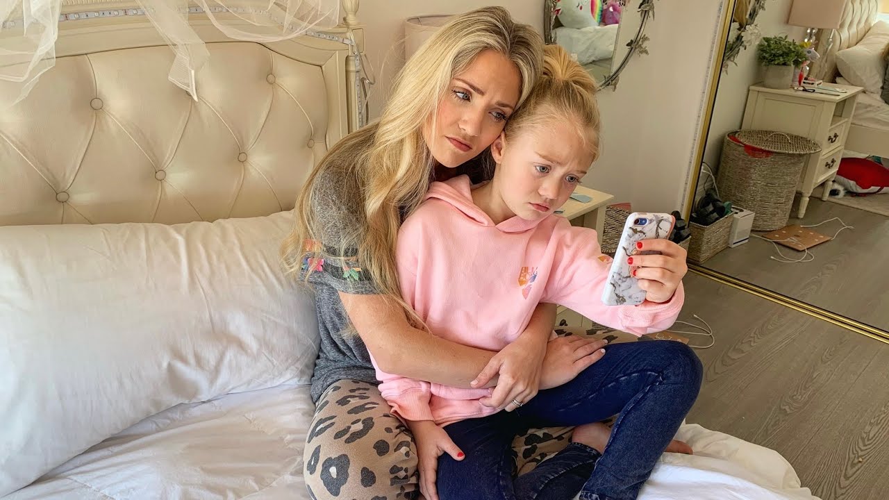 Everleigh's TIKTOK Account Got BANNED On Her Birthday... - YouTube