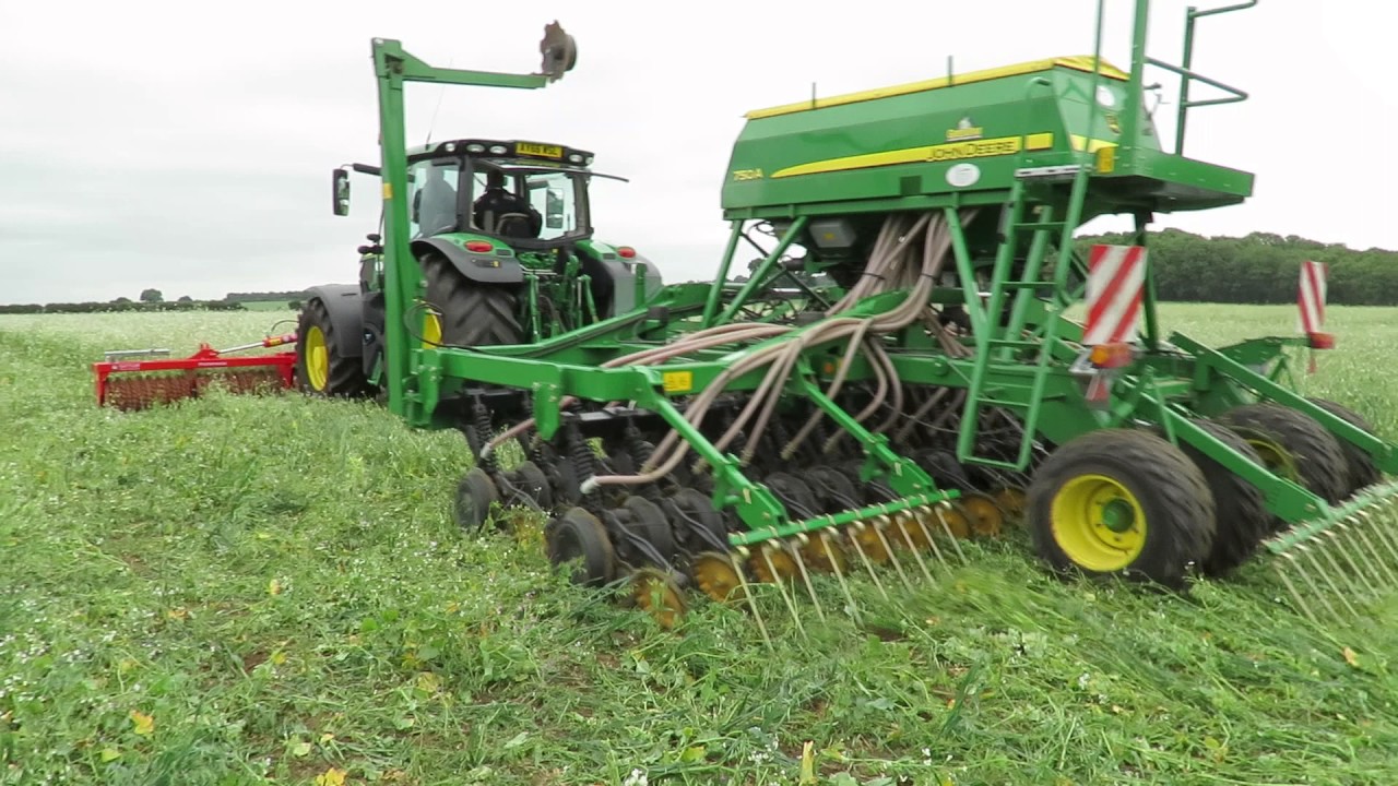 John Deere 750A at Groundswell - YouTube