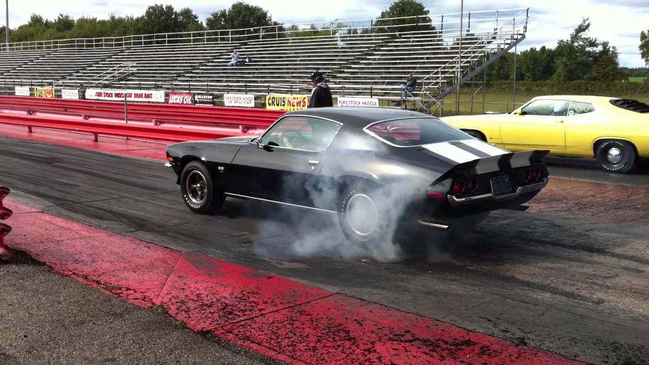 2011 Pure Stock Muscle Car Drag Race 1970 Camaro Burn Out Teenage Girl ...
