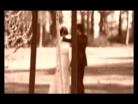 ÜNZİLE MAMOS ( pencereden bir tas geldi) orginal klip