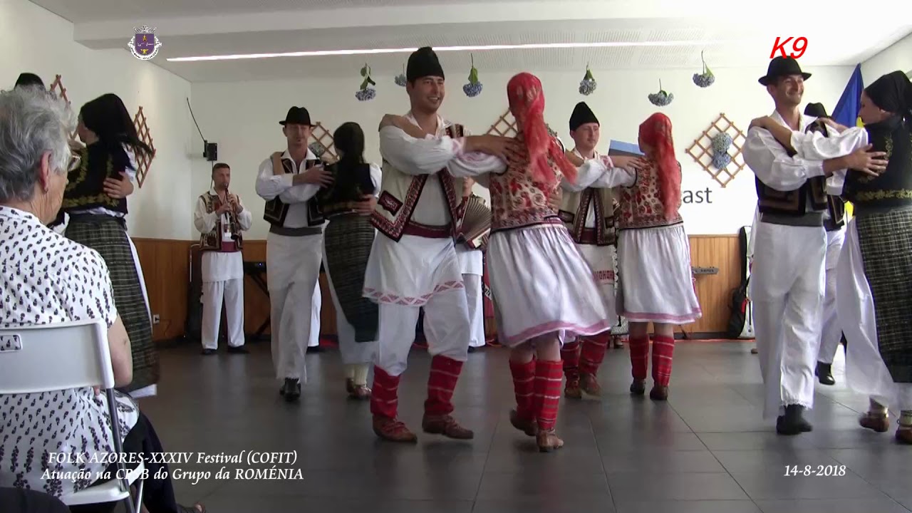 Folk Azores-XXXIV Festival (COFIT) -Atuação Grupo da ROMÉNIA na ...