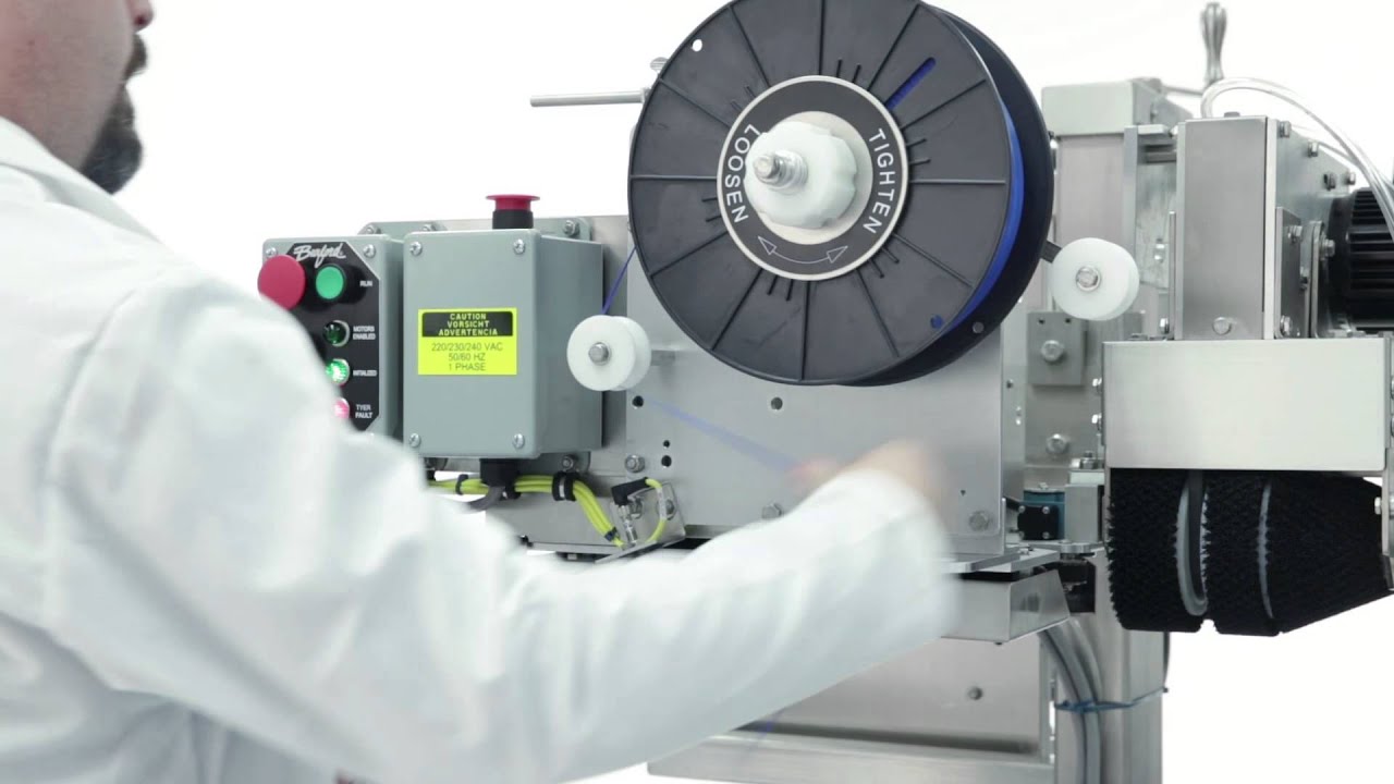 Burford 2000VTR Vertical Servo Twist Tyer - YouTube