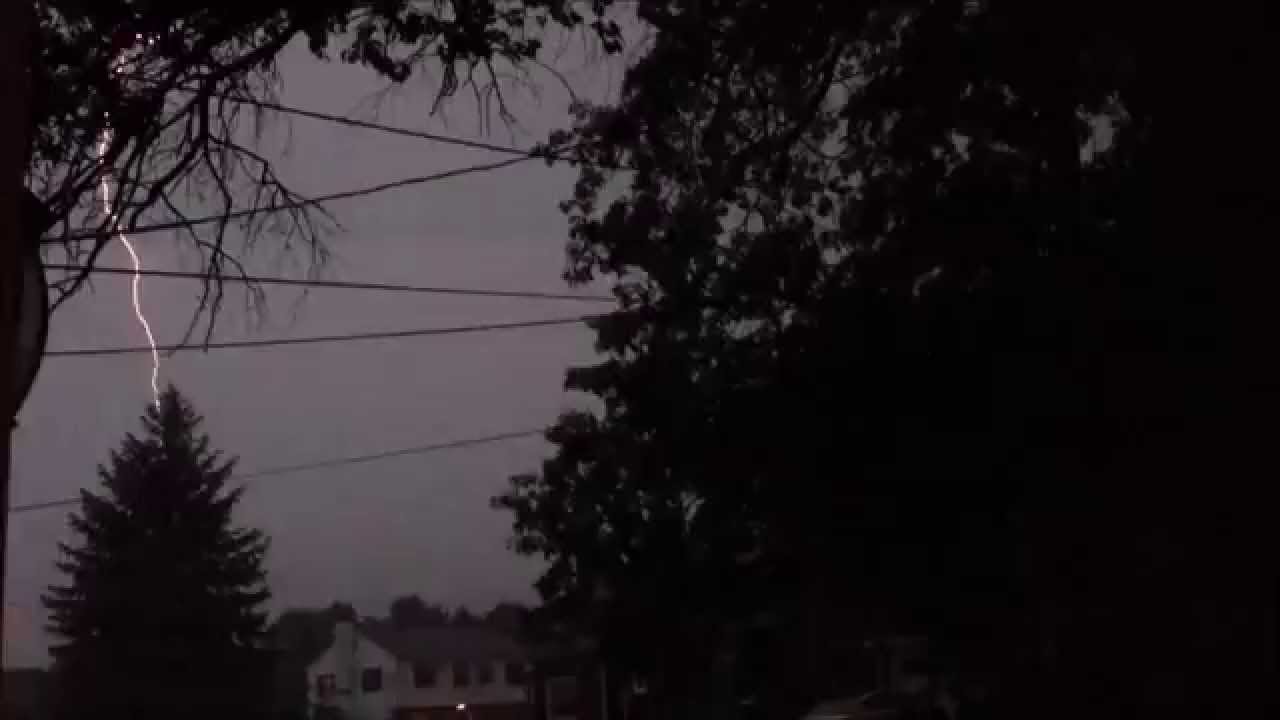 LIGHTNING STRIKE GOT TOO CLOSE FOR COMFORT FOLLOWED BY EXTREMELY LOUD ...