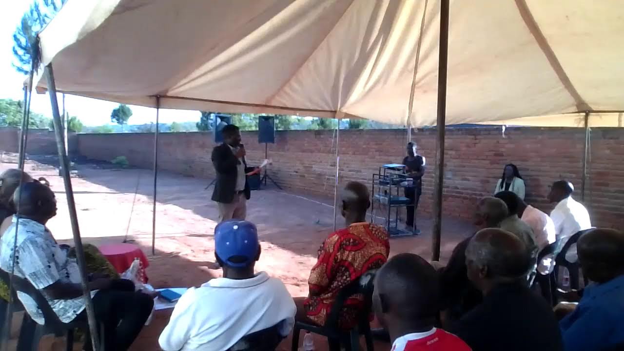 Opening behandelcentrum Mtendere - YouTube