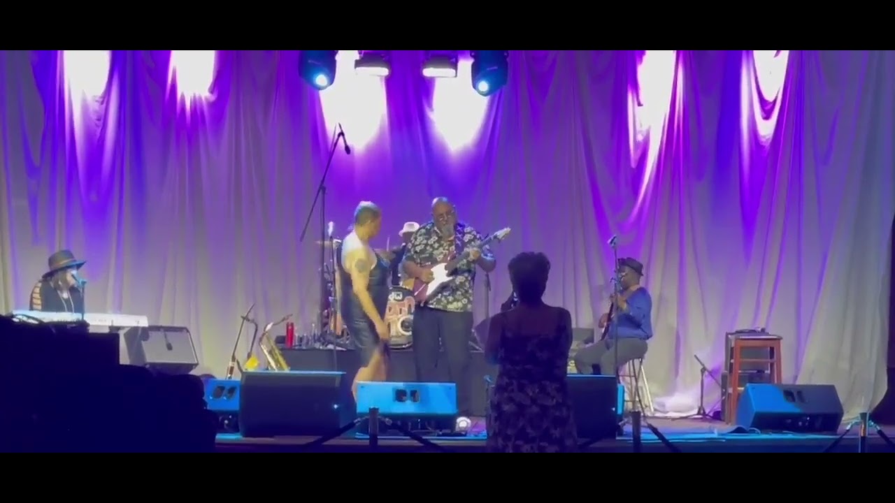 Greg Gordon Project live (Purple Rain) - YouTube