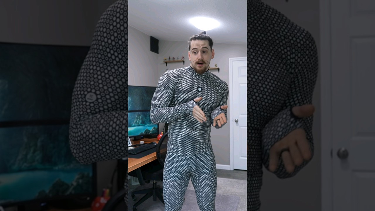 Zozo Fit body tracking suit! - YouTube