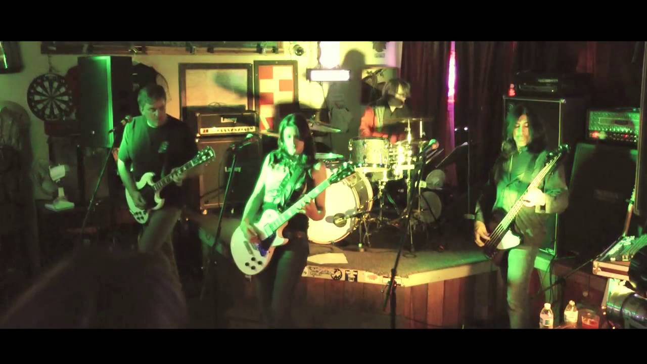 Jett Black Band - Tribute to Joan Jett - YouTube
