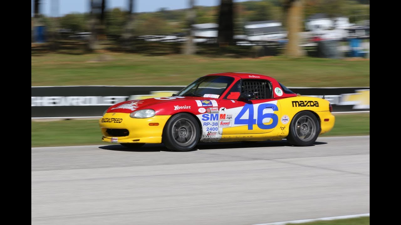 2020 SCCA Runoffs Spec Miata - YouTube