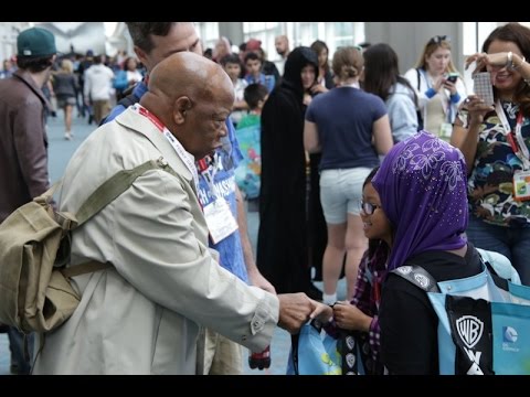 John Lewis at Comic-Com 2015 - YouTube