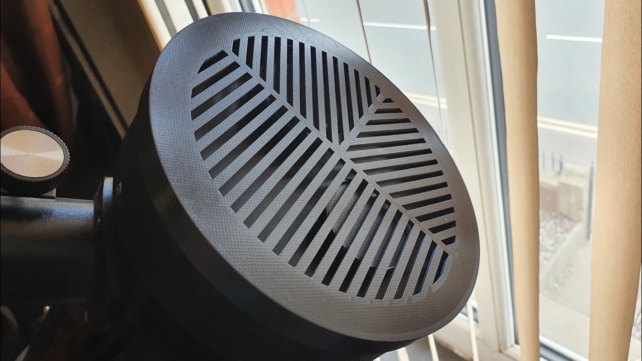 HOW TO - Use A Bahtinov Mask - YouTube