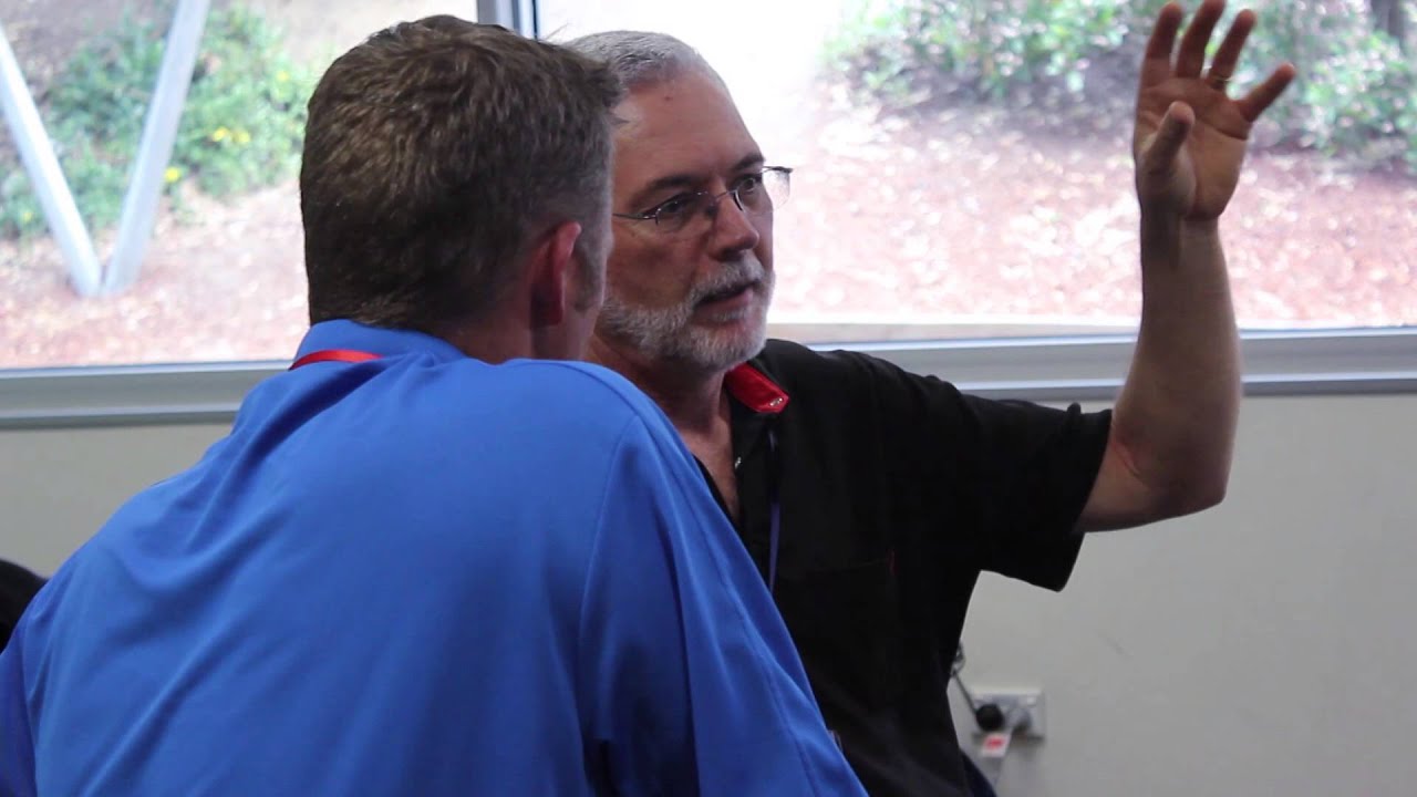 Luke Kerr speaks to Steve Arnold - YouTube