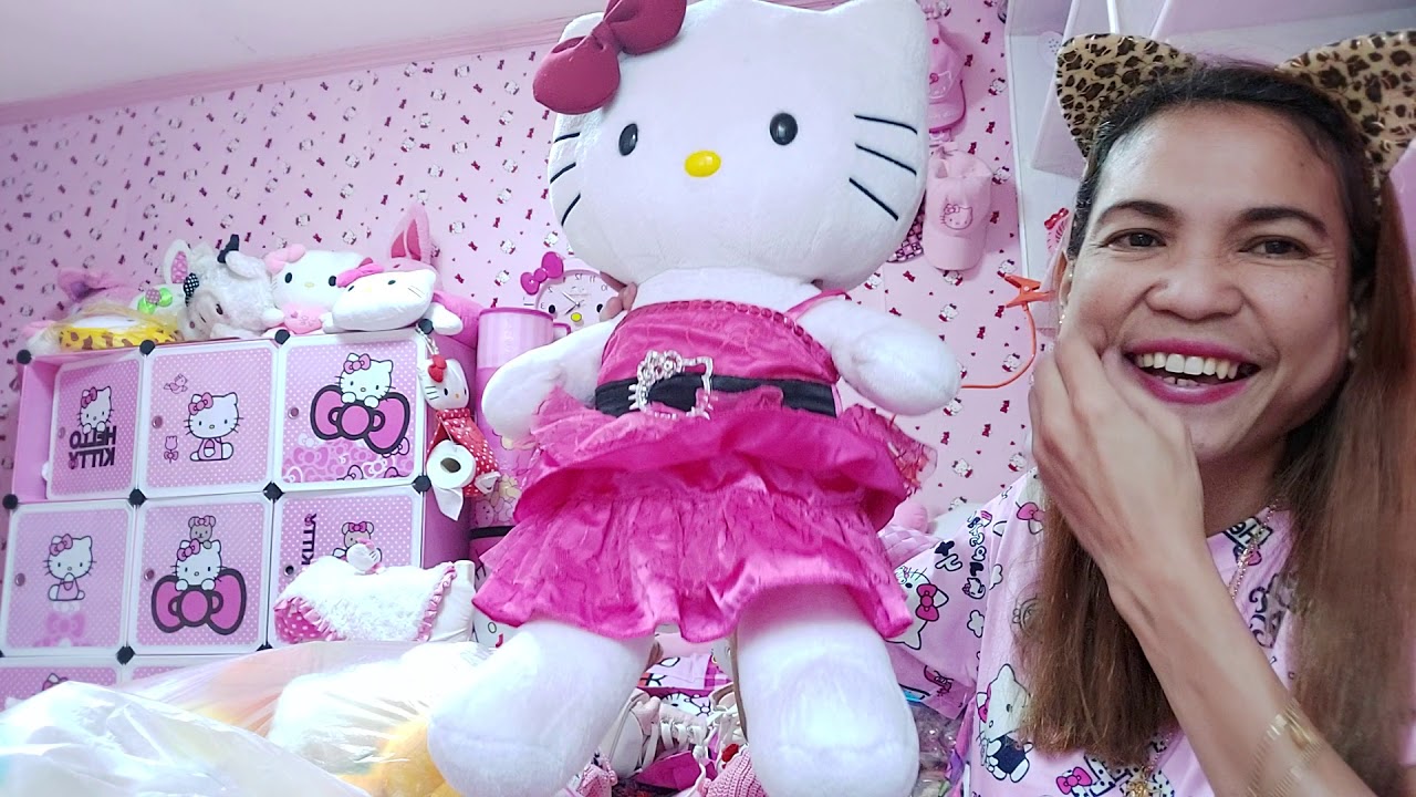 Hello Kitty Haul #7 (part 2) - YouTube