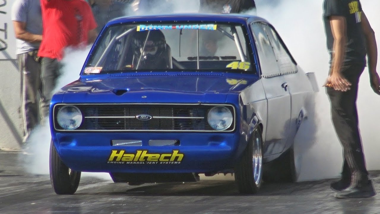 2.0L Pinto Turbo Mk2 Escort at Hal Far Raceway - YouTube