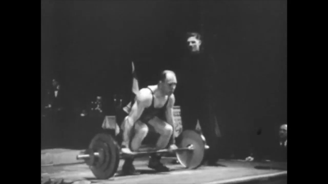 1940s Weightlifting Strong Men - YouTube