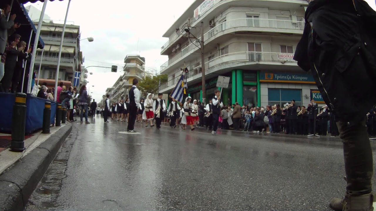 παρελαση ΟΚΤΩΒΡΙΟΣ 2012 - YouTube
