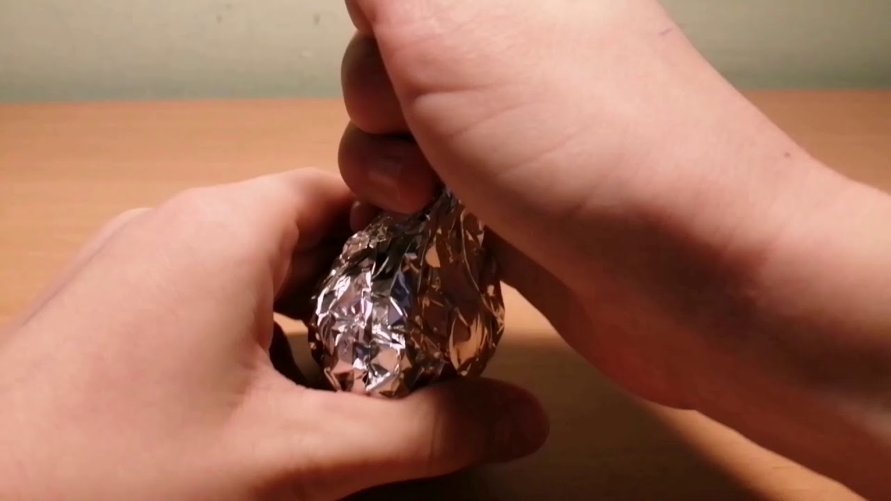 Kako narediti dimno bombo(how to make smoke bomb) - YouTube