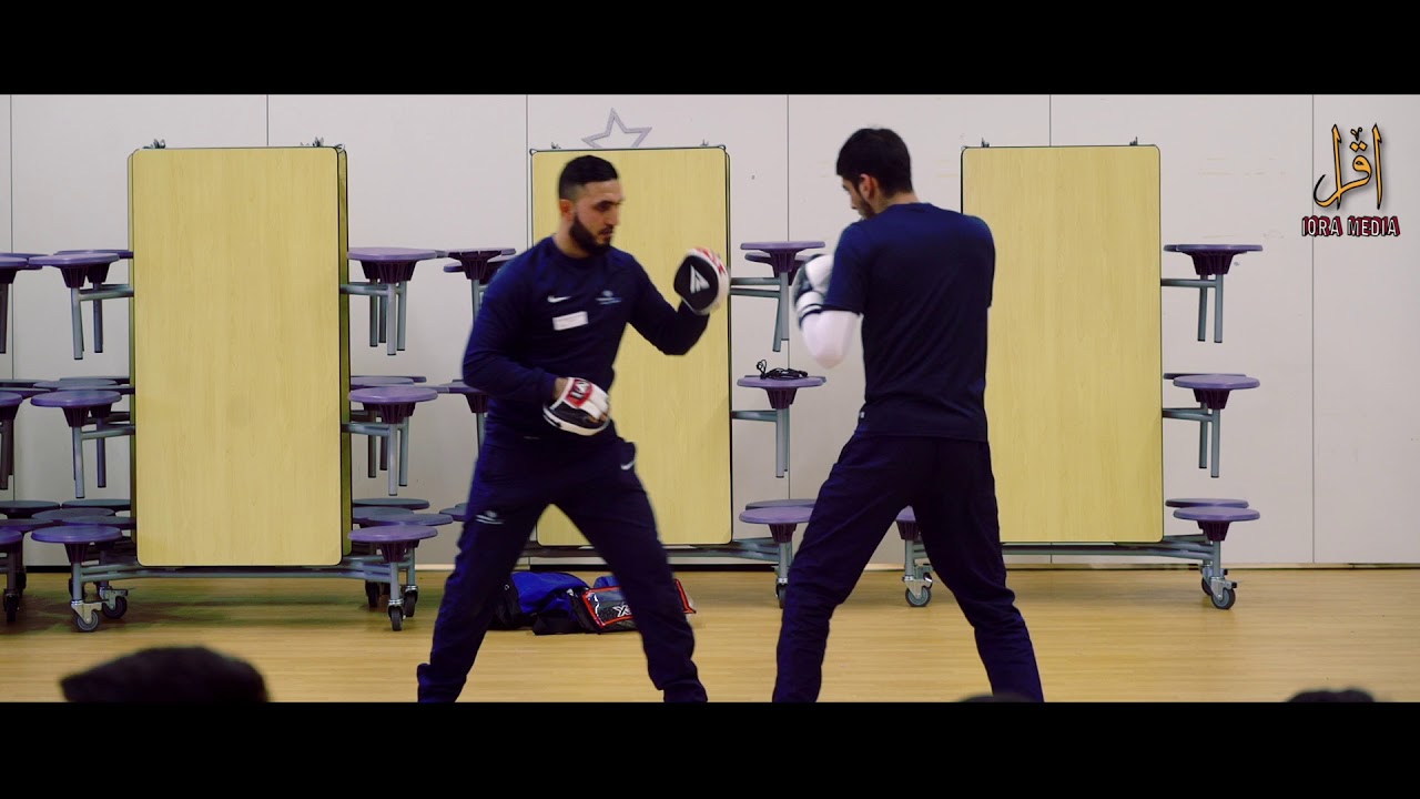 Slough's Boxing Champion Visits Iqra Primary School - YouTube