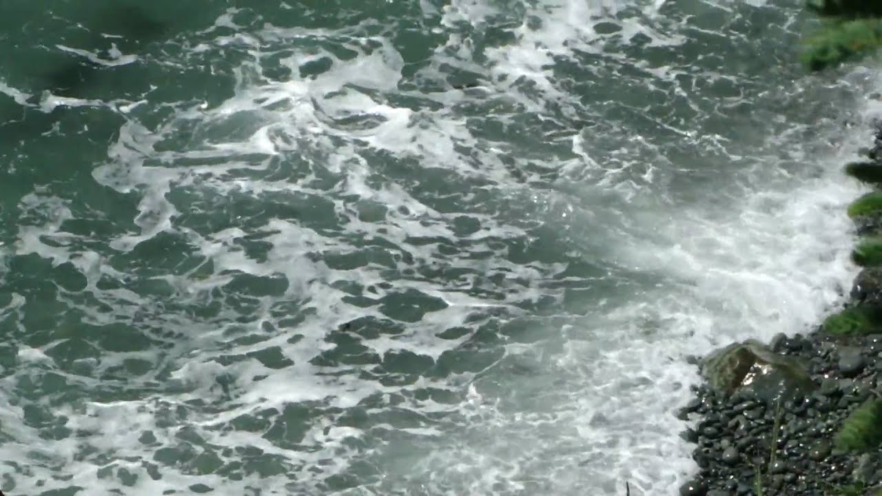 Ocean waves at Boot Head Cove Preserve, Lubec, Maine. - YouTube