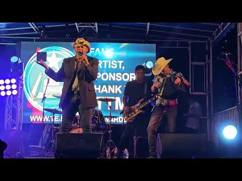 El Gancho  - Eddie Gonzalez & Elijah Ezequiel 