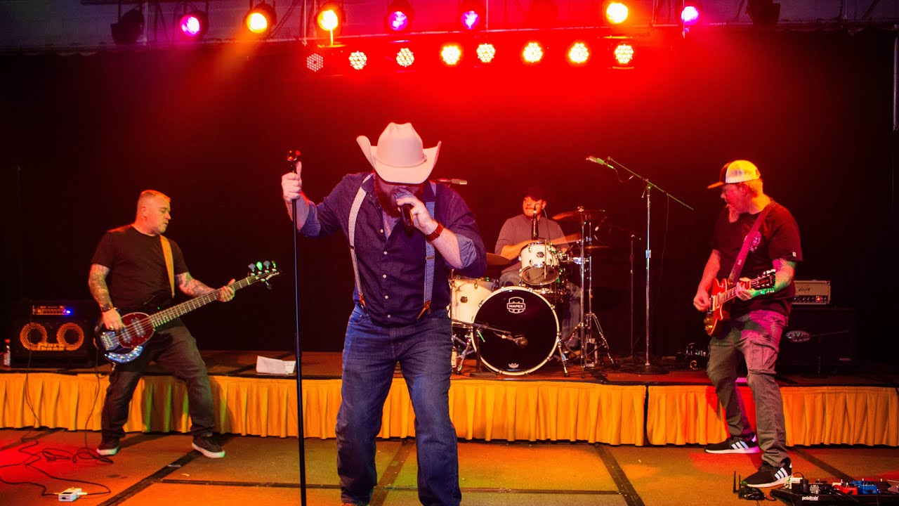 Dirt Road Anthem - Jason Aldean Short Cover by Damn The Whiskey - YouTube