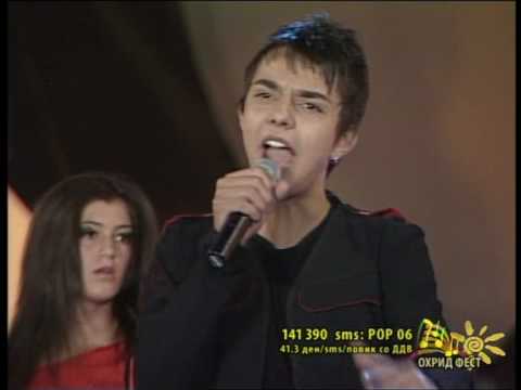 Denis Dimoski - Ostani so mene [ Ohrid Fest 2010 POP Vecher ] - YouTube