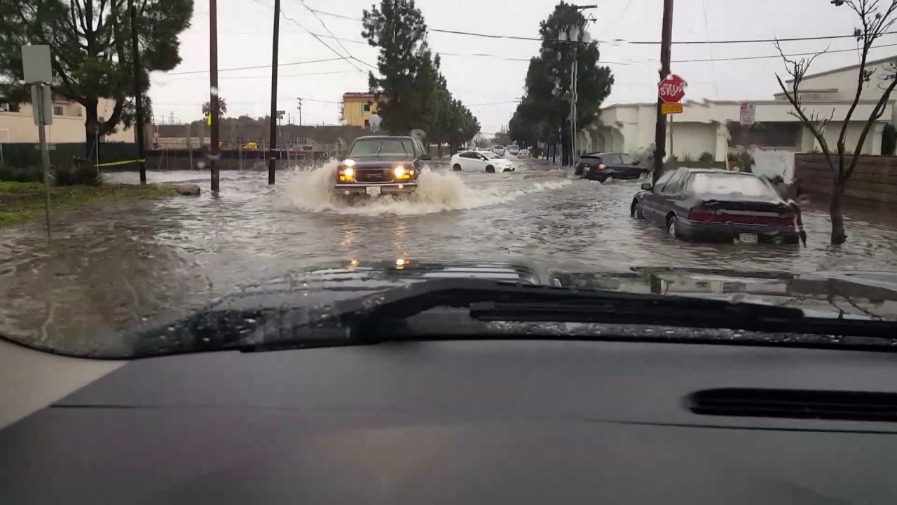 Flooding in santa barbara 1/20 - YouTube